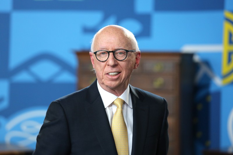 Allan Katz | Antiques Roadshow | PBS